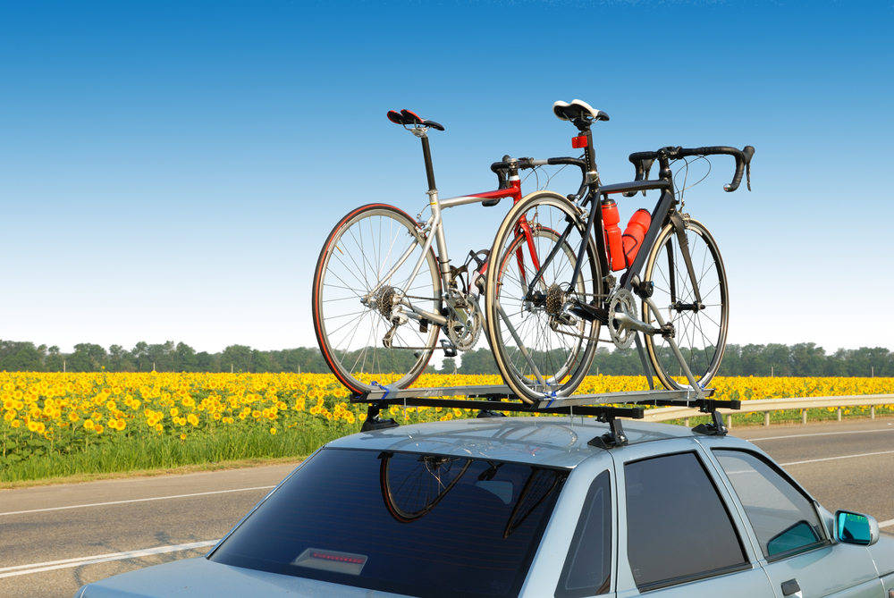 Vai transportar sua bike no carro? Conheça as regras!